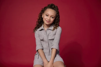 Mykal-Michelle Harris | Disney Junior Ariel Wiki | Fandom