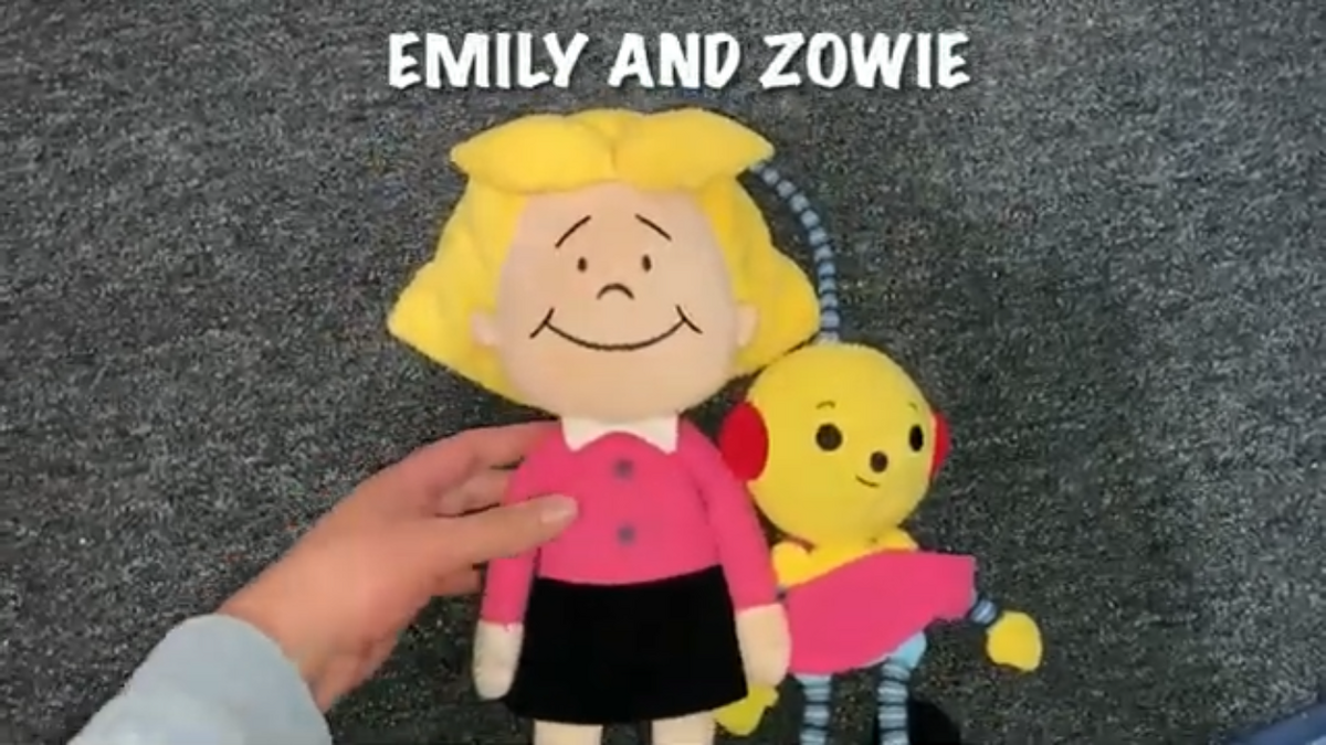 Emily and Zowie | Disney Junior Schedule Archives Wiki | Fandom Emily and Zowie | Disney Junior Schedule Archives Wiki | Fandom