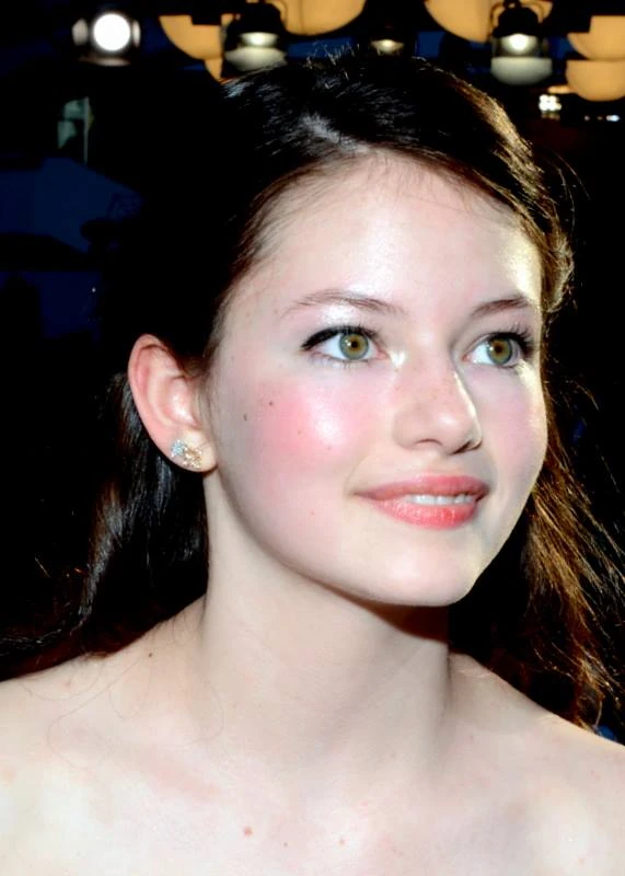 Mackenzie Foy | Disney Live Action Remakes Wiki | Fandom