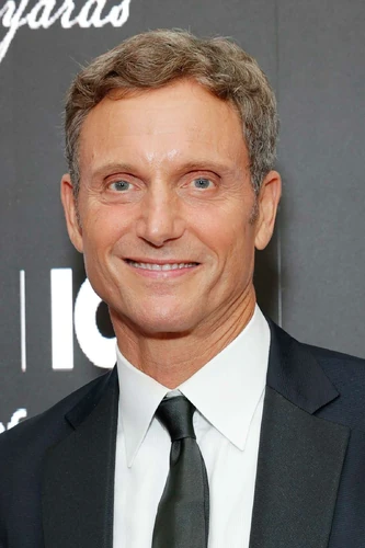 Tony Goldwyn | Disney Material Wiki | Fandom