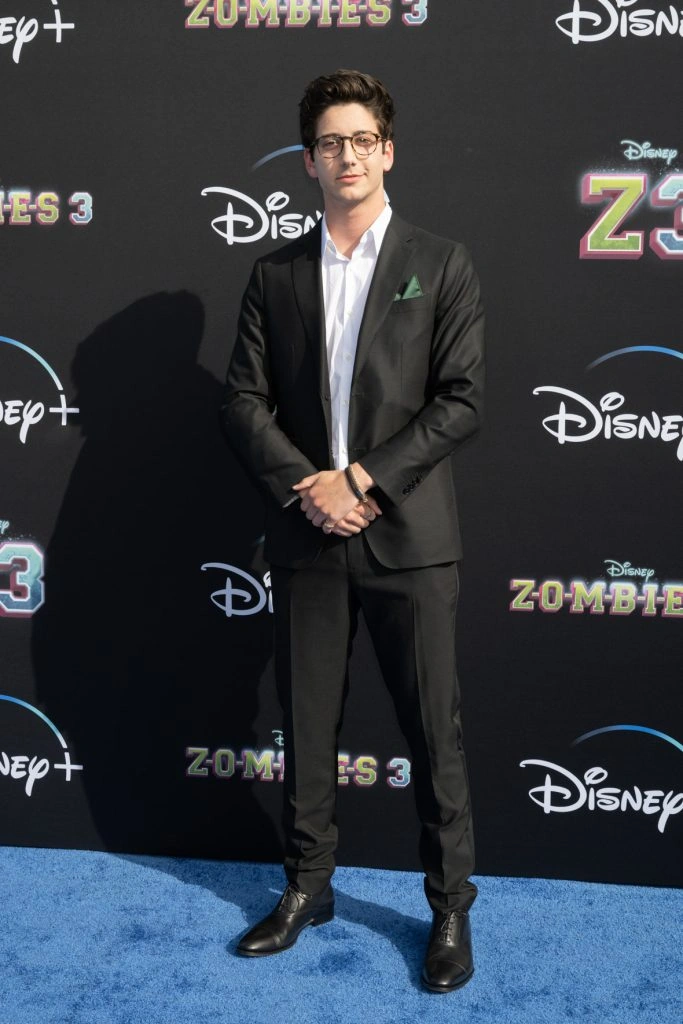 Milo Manheim | Disney Prince Wiki | Fandom