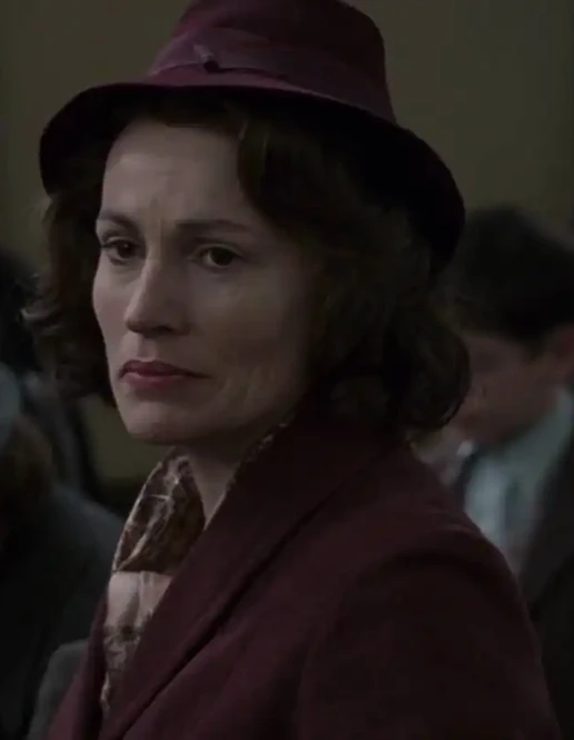 Helen Pevensie | Disney Wiki | Fandom