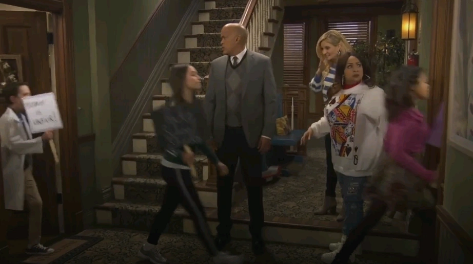 Diff'rent Strikes | Disney Wiki | Fandom