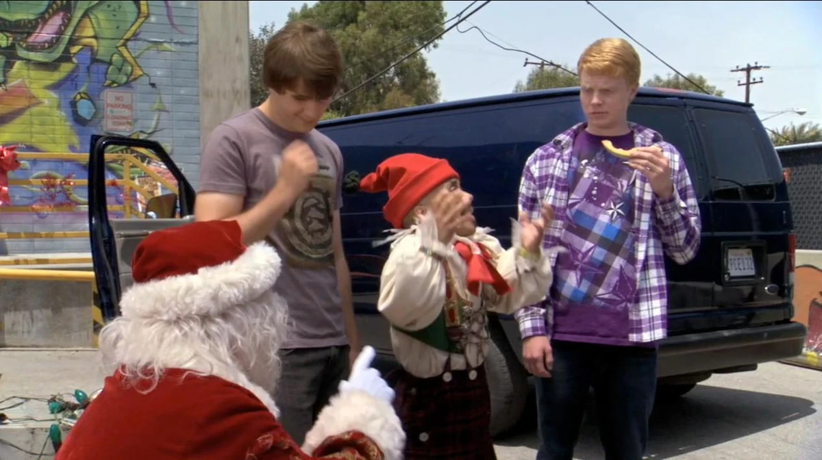 Bro-Ho-Ho | Disney Wiki | Fandom