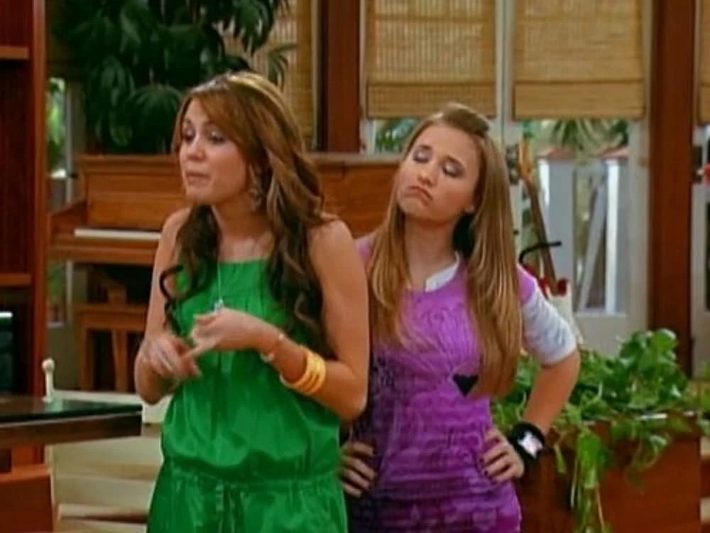 Knock Knock Knockin' on Jackson's Head | Disney Wiki | Fandom