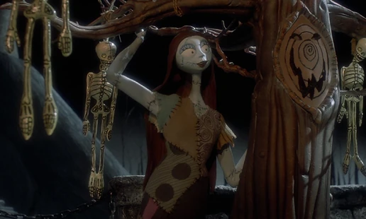 Hanging Tree and Skeletons | Disney Wiki | Fandom