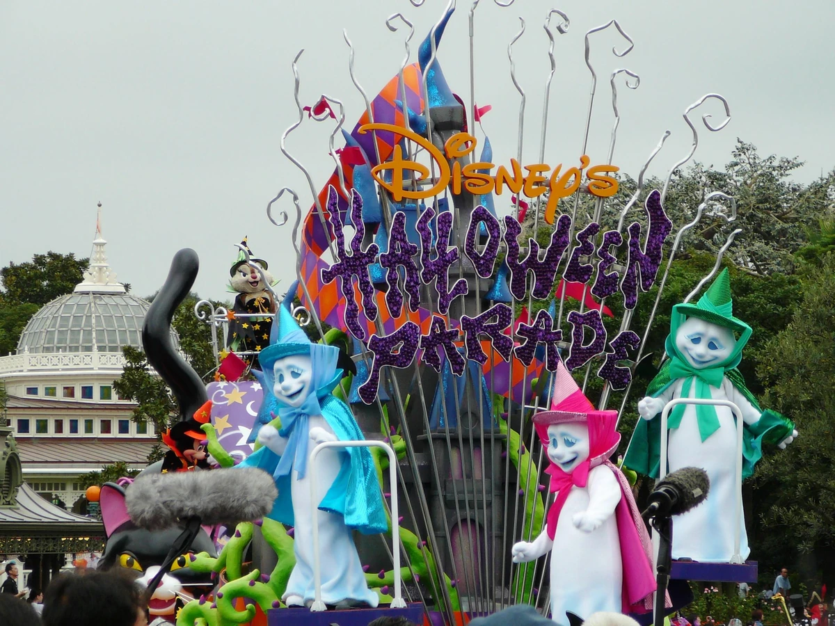 Scream and Shout Halloween Parade | Disney Wiki | Fandom