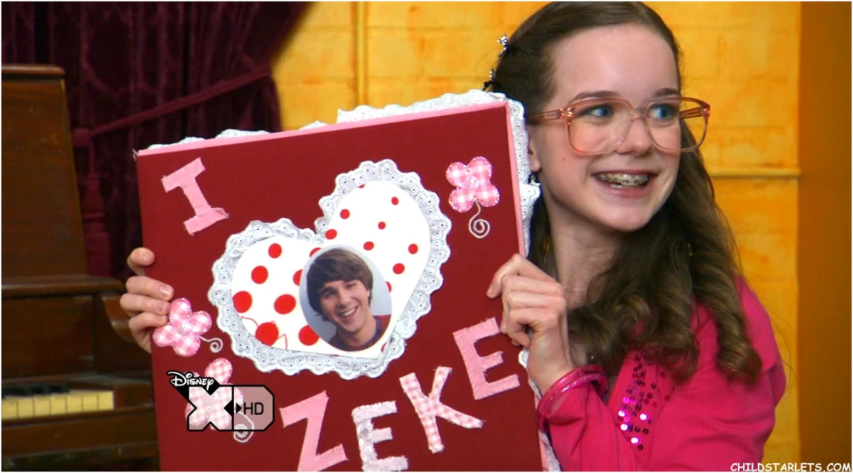 Crouching Zeke, Dancing Luther | Disney Wiki | Fandom