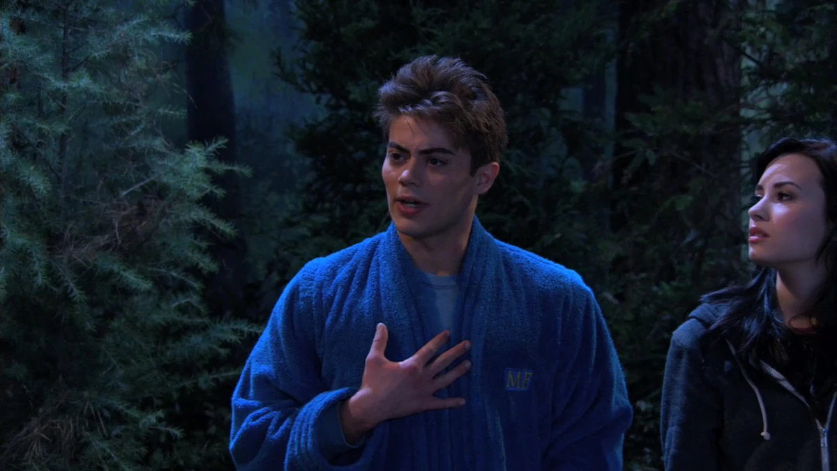 Skyler DeVane | Disney Wiki | Fandom