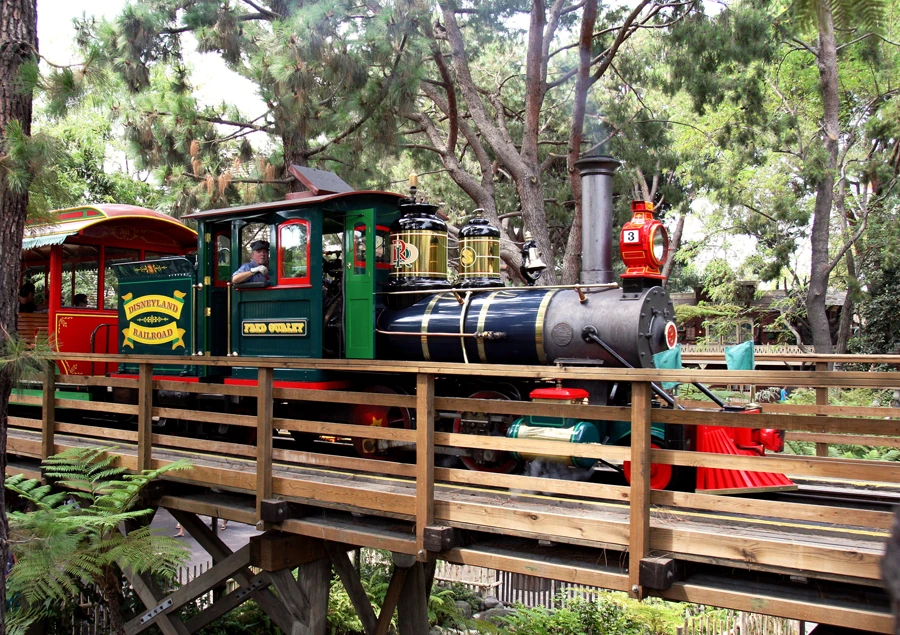Category:Disneyland Railroad locomotives | Disney Wiki | Fandom