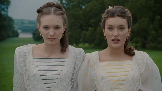 Fiona and Faith Chattaway | Disney Wiki | Fandom