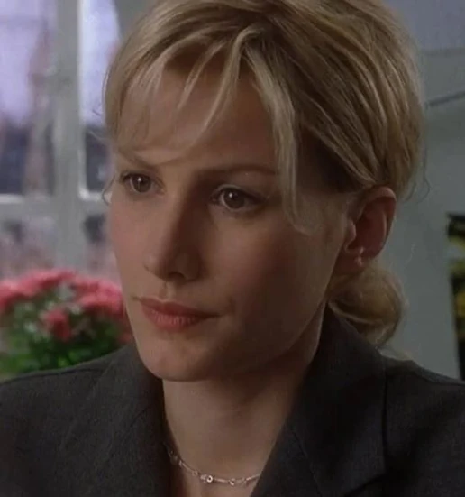 Chloe Simon | Disney Wiki | Fandom