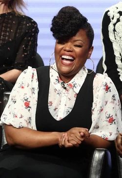 Yvette Nicole Brown 2017