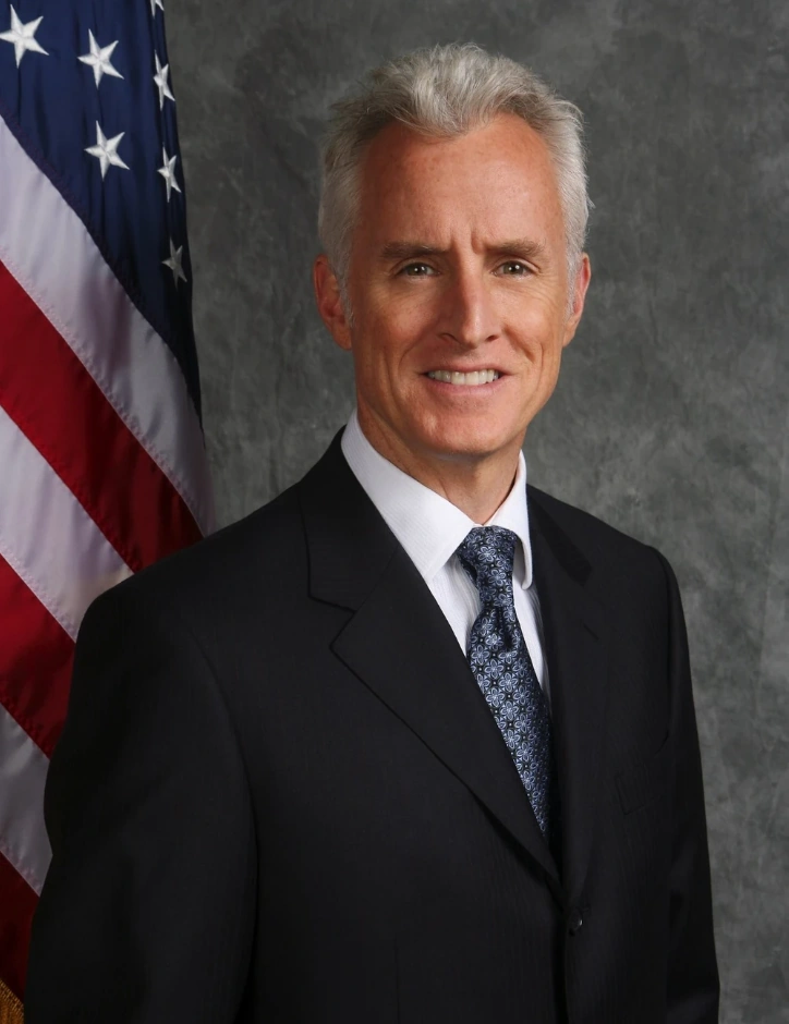 John Slattery | Disney wiki | Fandom