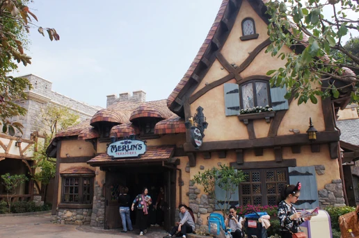 Merlin l'Enchanteur | Disney Wiki | Fandom