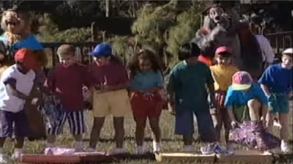 Camptown Races | Disney Wiki | Fandom