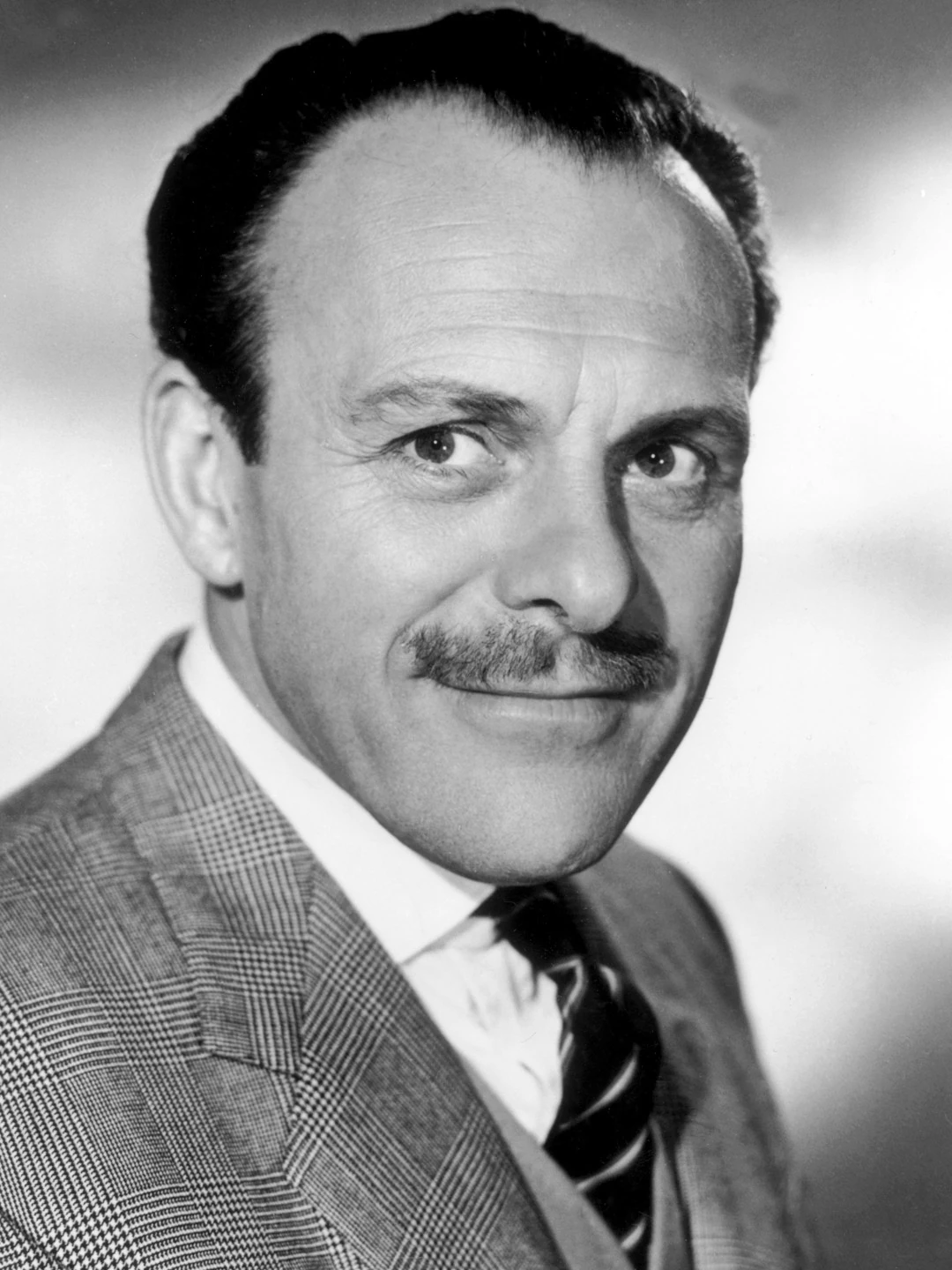 Terry-Thomas | Disney Wiki | Fandom