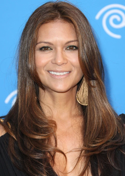 Nia Peeples | Disney Wiki | Fandom