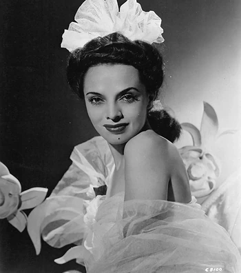 Dora Luz | Disney Wiki | Fandom
