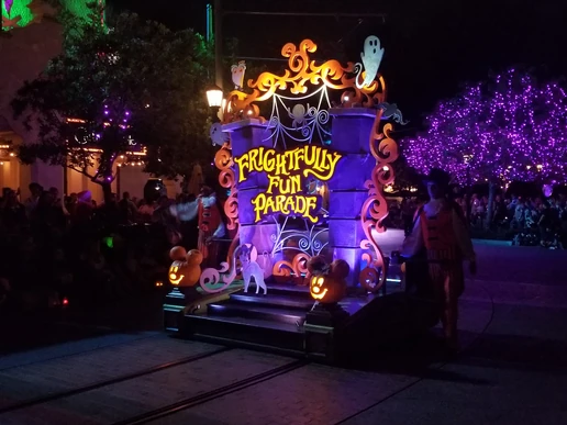 Frightfully Fun Parade | Disney Wiki | Fandom