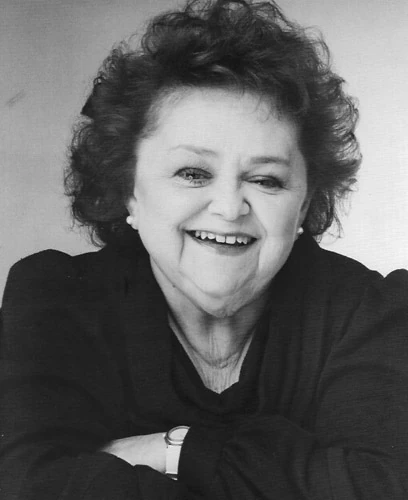 Zelda Rubinstein Young