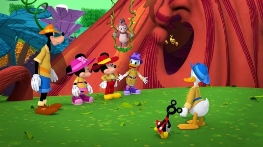 Pinky And The Bees | Disney Wiki | Fandom