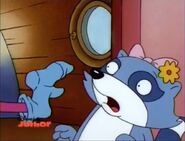 Pinch Raccoon | Disney Wiki | Fandom