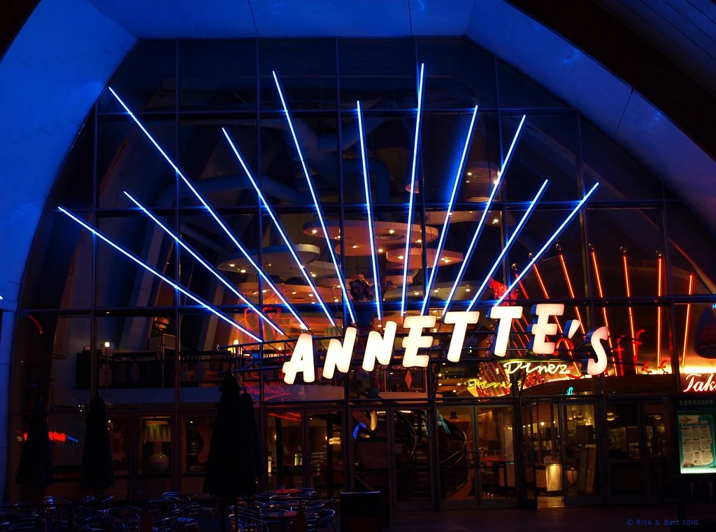Annette's Diner | Disney Wiki | Fandom