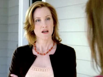 Gwen Piper | Disney Wiki | Fandom