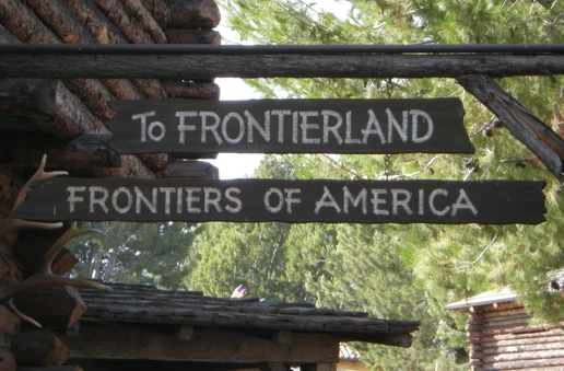 Frontierland (Disneyland) | Disney Wiki | Fandom