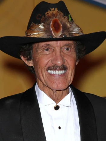 Richard Petty | Disney Wiki | Fandom