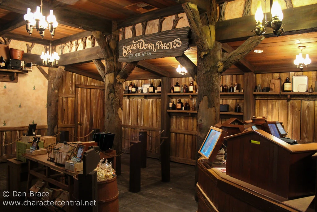 Splashdown Photos | Disney Wiki | Fandom