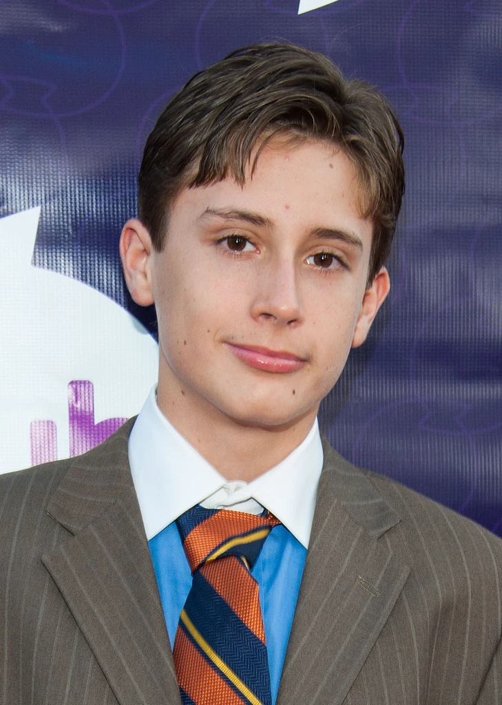 Elan Garfias | Disney Wiki | Fandom