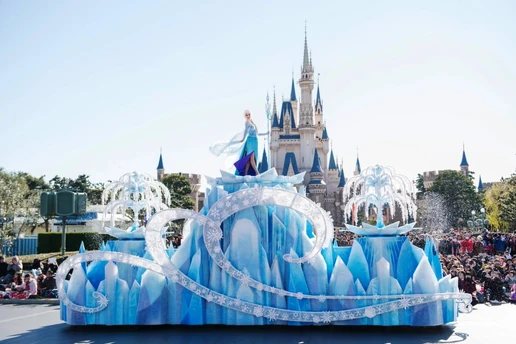 Frozen Royal Welcome Parade | Disney Wiki | Fandom
