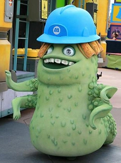 Needleman y Smitty | Disney Wiki | Fandom