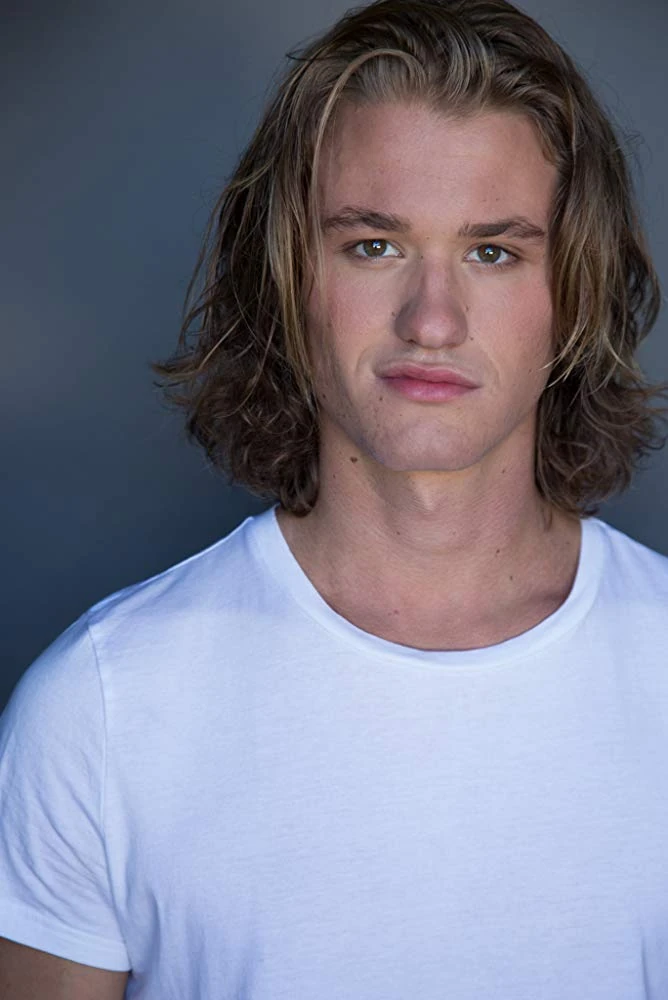 Dylan Playfair | Disney Details Wiki | Fandom