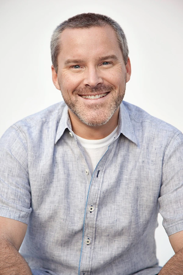 Roger Craig Smith | Disney Virtual Wiki | Fandom