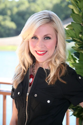 Ashley Eckstein | Disney Virtual Wiki | Fandom