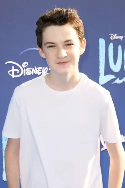 Jason Maybaum | Disney Channel Wiki | Fandom