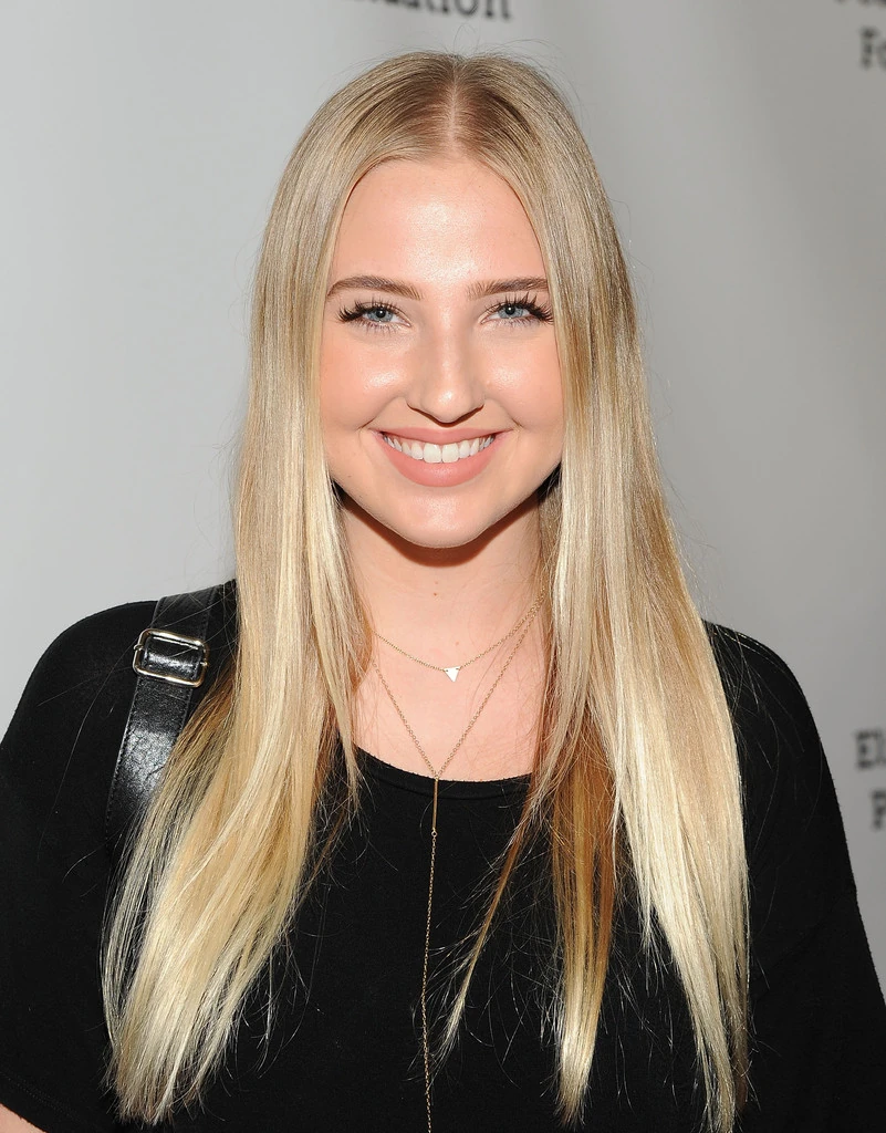 Veronica Dunne | Disney Channel Wiki | Fandom