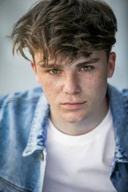 Peder Lindell | Disney Channel Wiki | Fandom