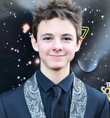 Max Charles | Disney Fanon Wiki | Fandom