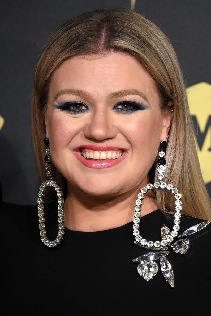 Kelly Clarkson | Disney Fanon Wiki | Fandom