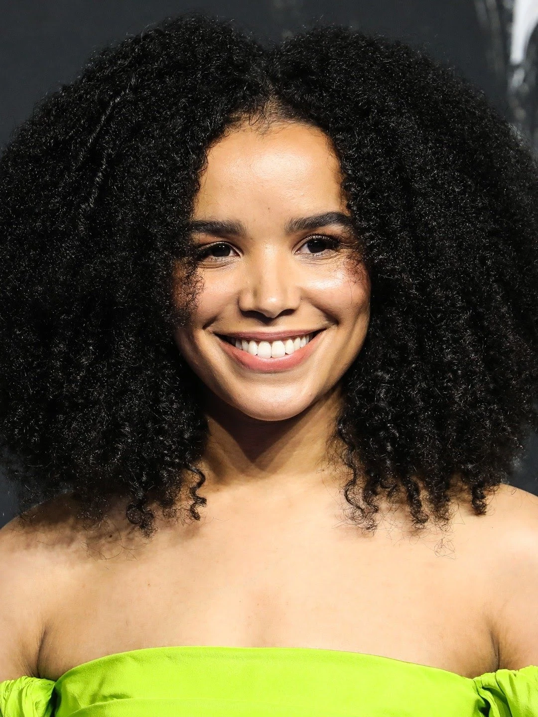 Zoë Robins | Disney Fanon Wiki | Fandom