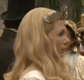 Glinda | Disneyheroines Wiki | Fandom