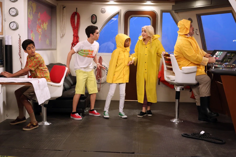 Fight in the Sea | Jessie Wiki | Fandom