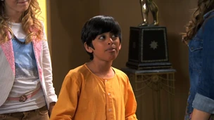 Ravi Ross/Gallery | Jessie Wiki | Fandom