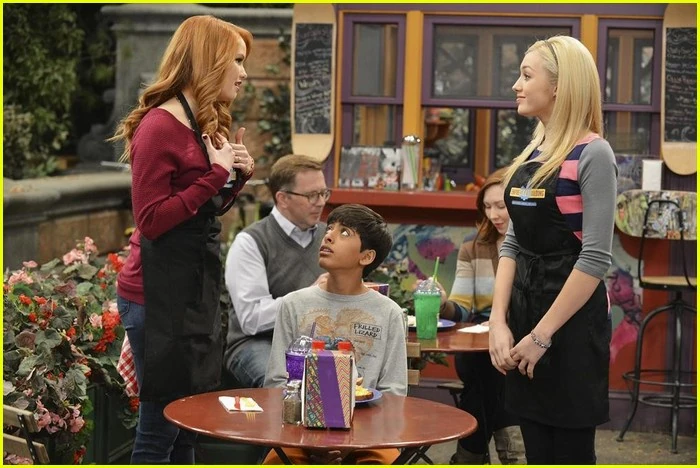 Help Not Wanted | Jessie Wiki | Fandom