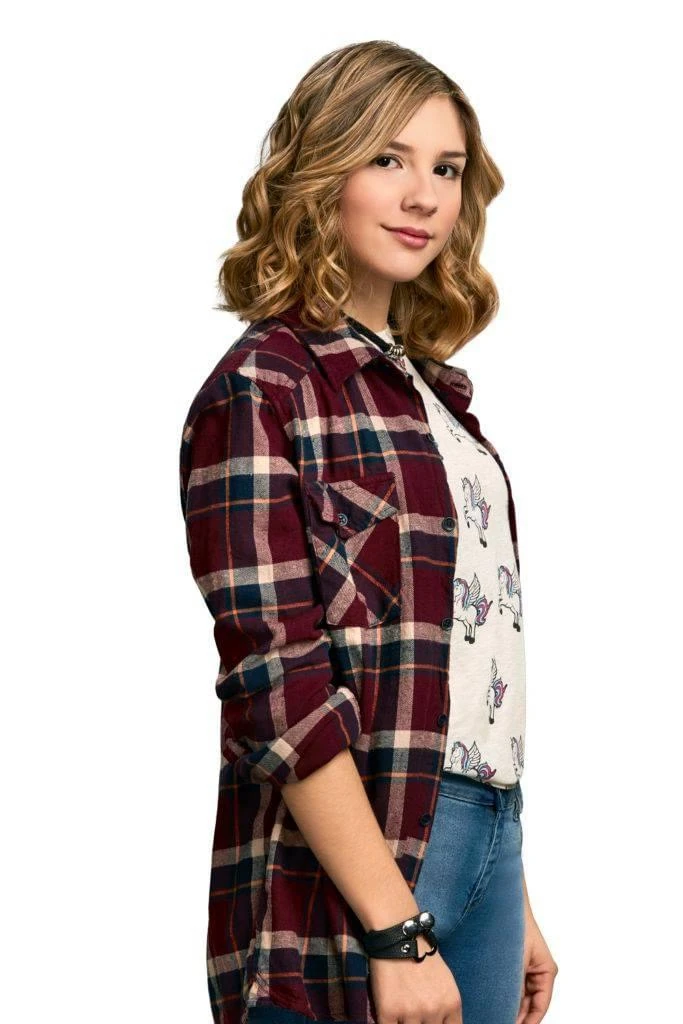 Zoe Velazquez | DisneyLA Wiki | Fandom