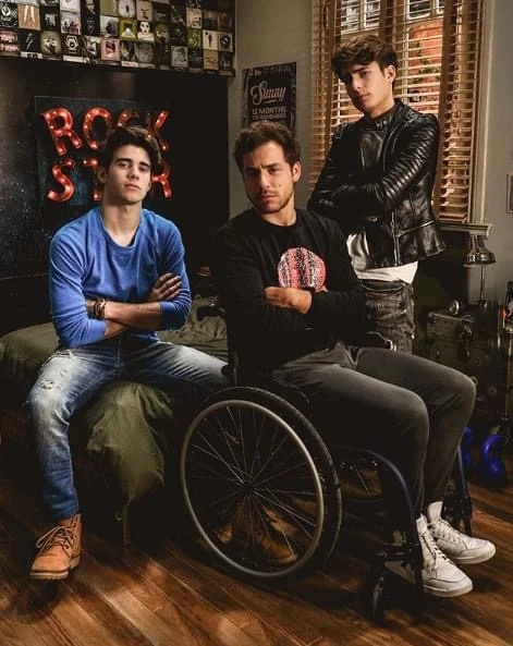 Alex-Manuel-Victor (Siblings) | DisneyLA Wiki | Fandom